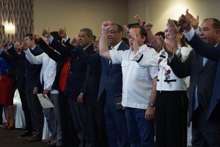 El Partido Revolucionario Moderno (PRM) lanzó hoy el programa de registr