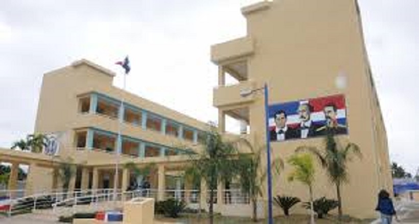 edificio escuela rd - Periodismo Y Sociedad